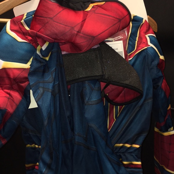 Marvel | Costumes | New Iron Spider Chest Illuminated Costume | Poshmark